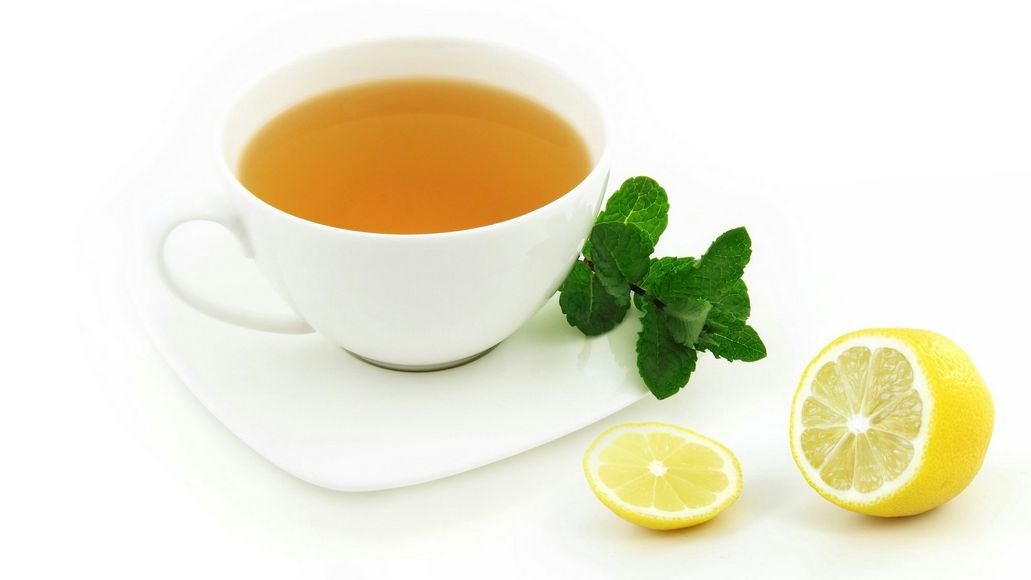 Hot Tea In Summer? Best Teas To Drink In Warm Weather